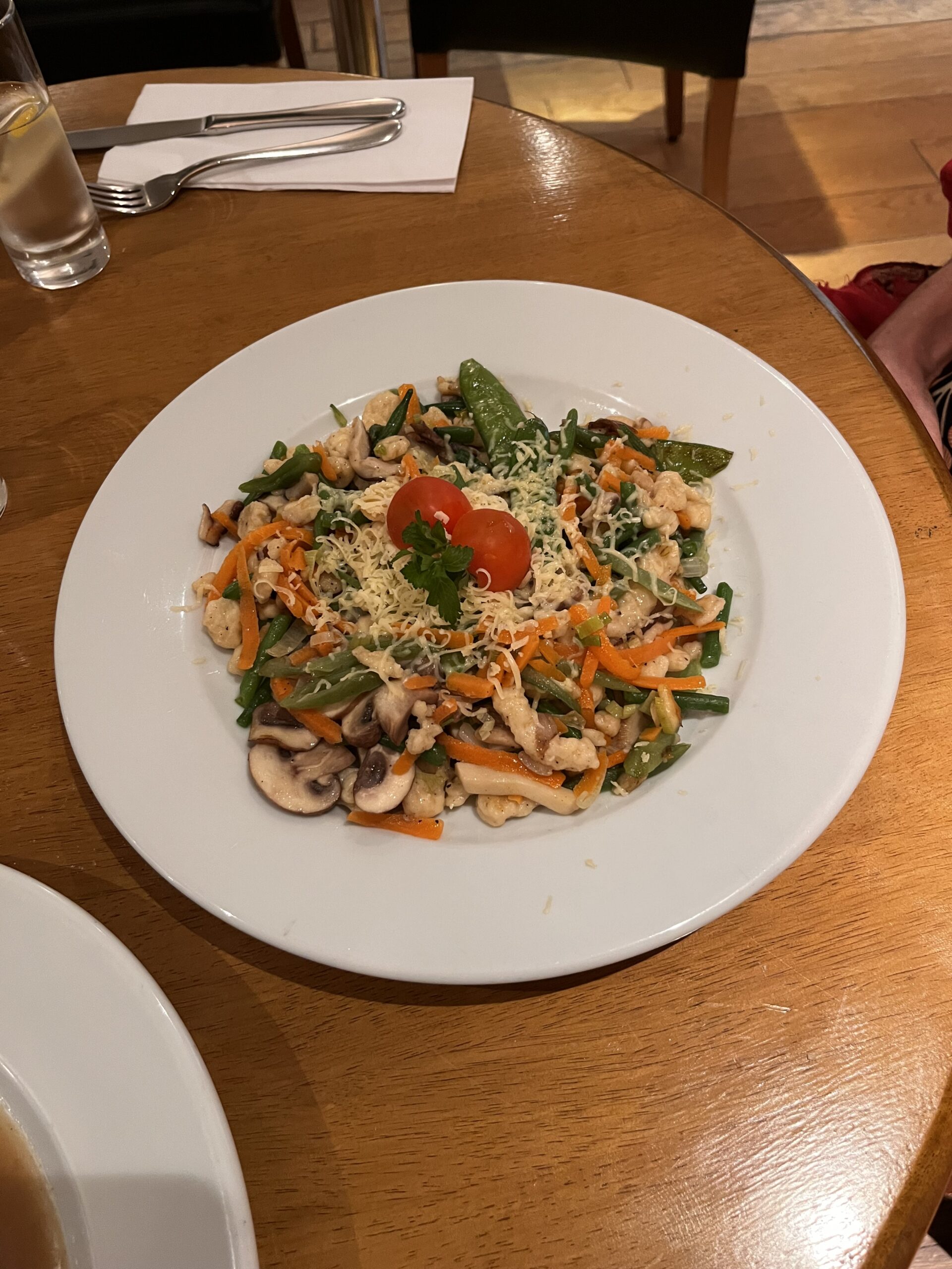 Restaurant Review: Moya