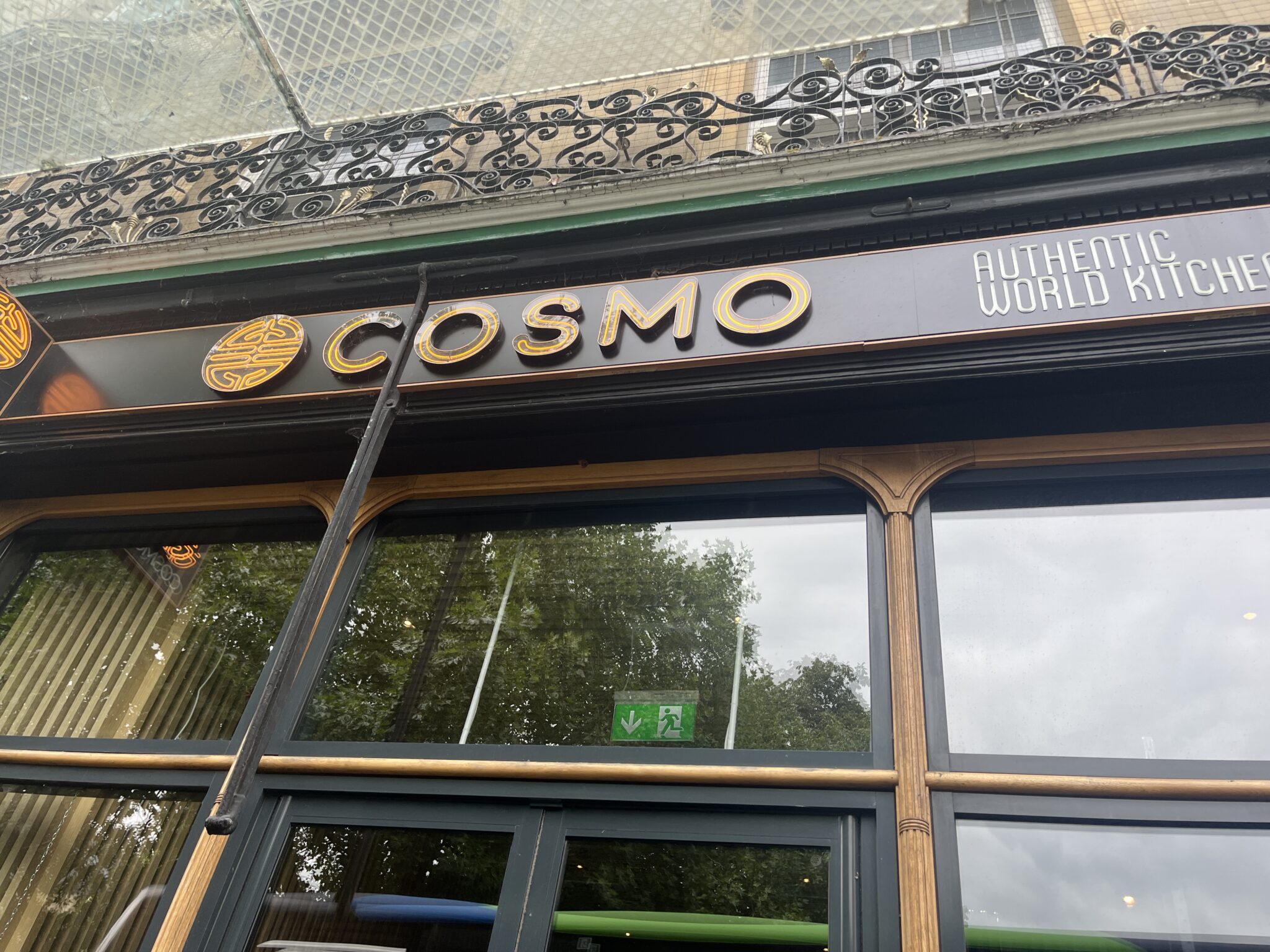 Review: Cosmo Buffet